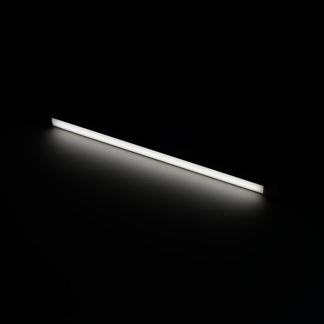Linear LED Light Bar Fixture - IP40 Rated
